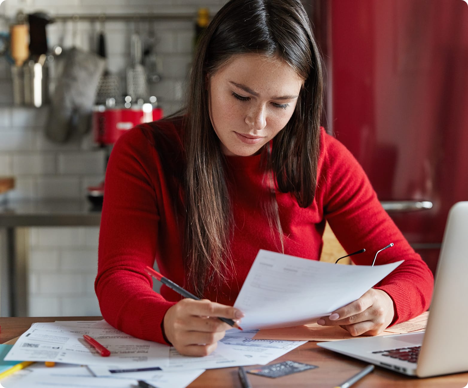 Cómo hacer facturas electrónicas paso a paso en 2025