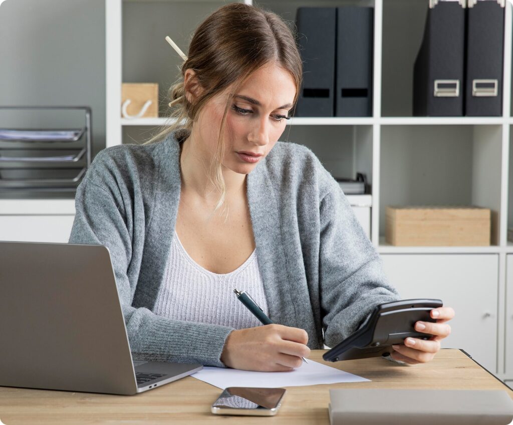 Diferencia entre importe neto de una factura e importe bruto